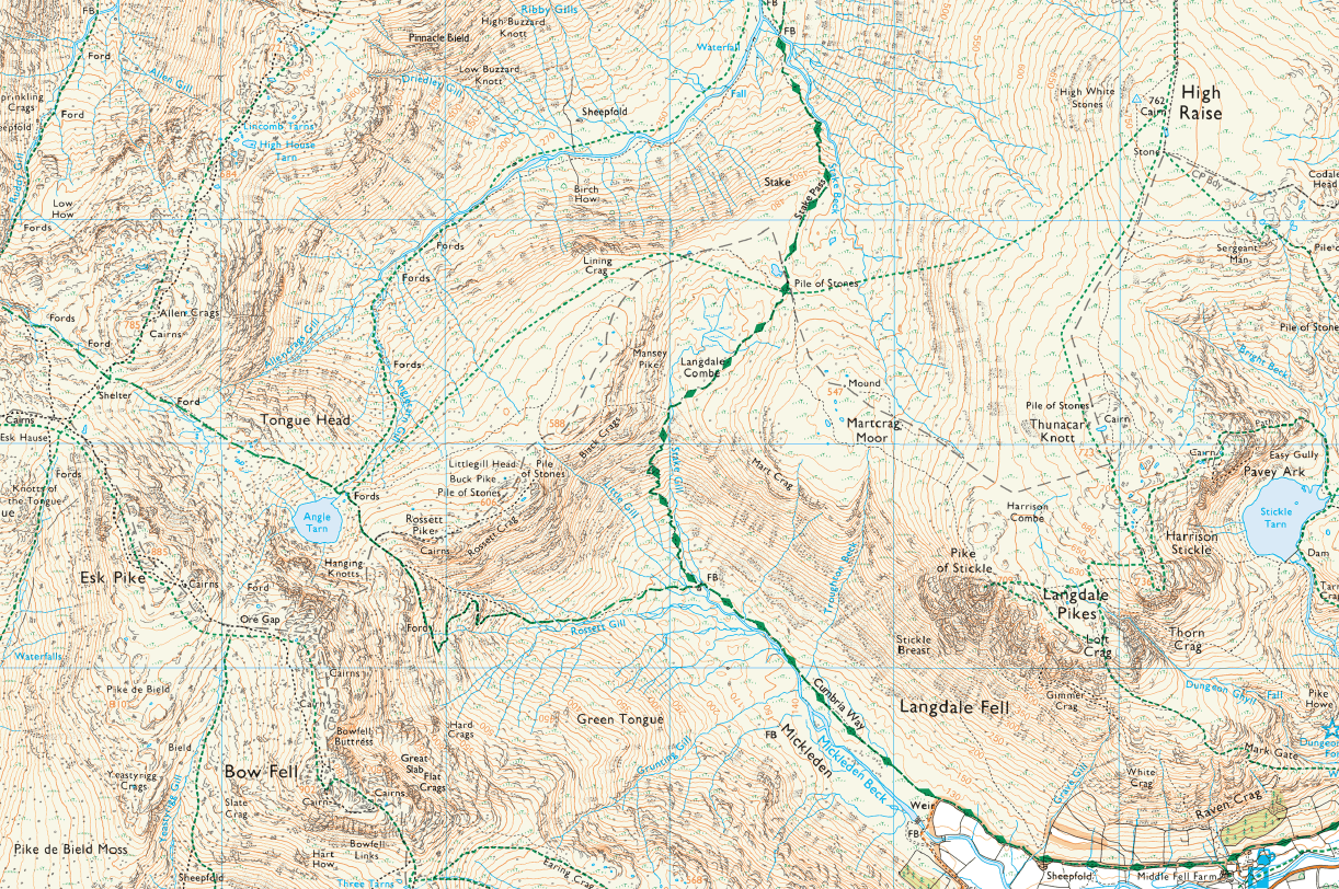 54 Bowfell and High Raise : Lakeland Routes
